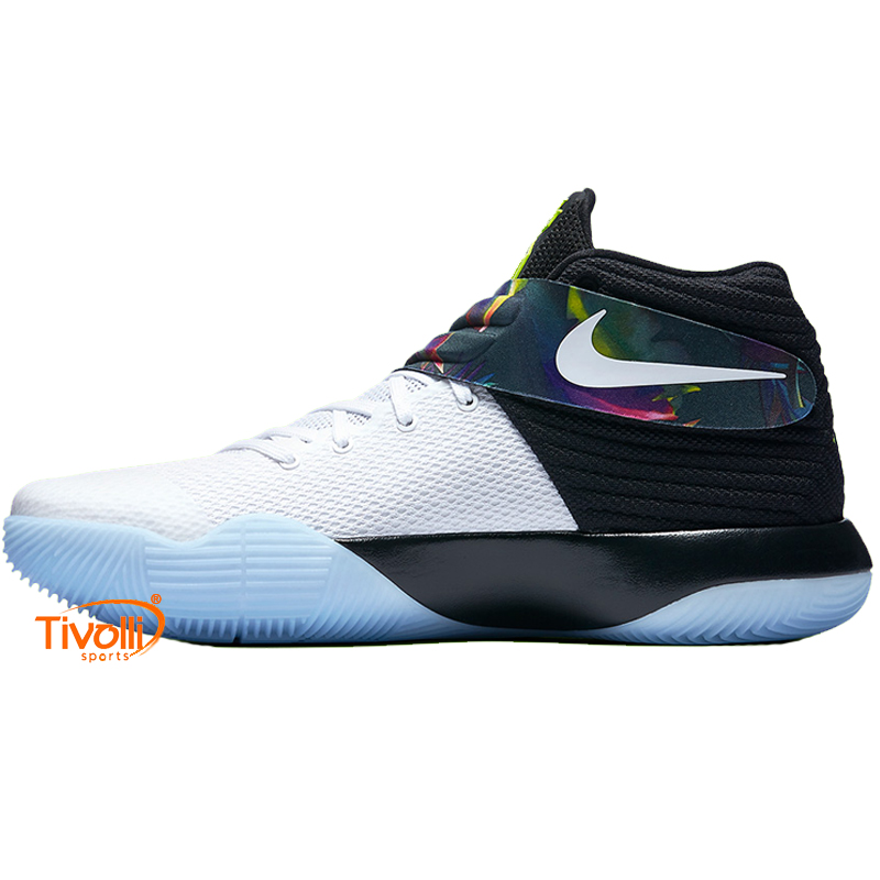 Tênis Nike Kyrie 2 > Basquete >