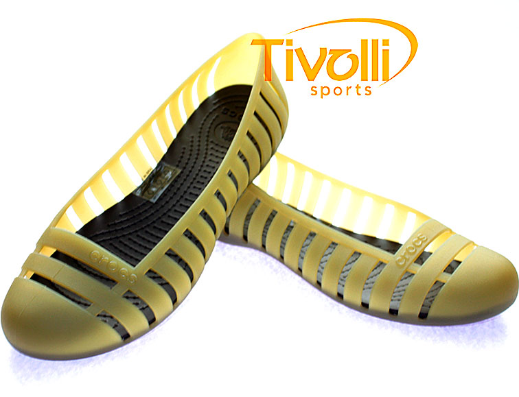 Crocs Adrina Flat II > Dourada/Marrom >