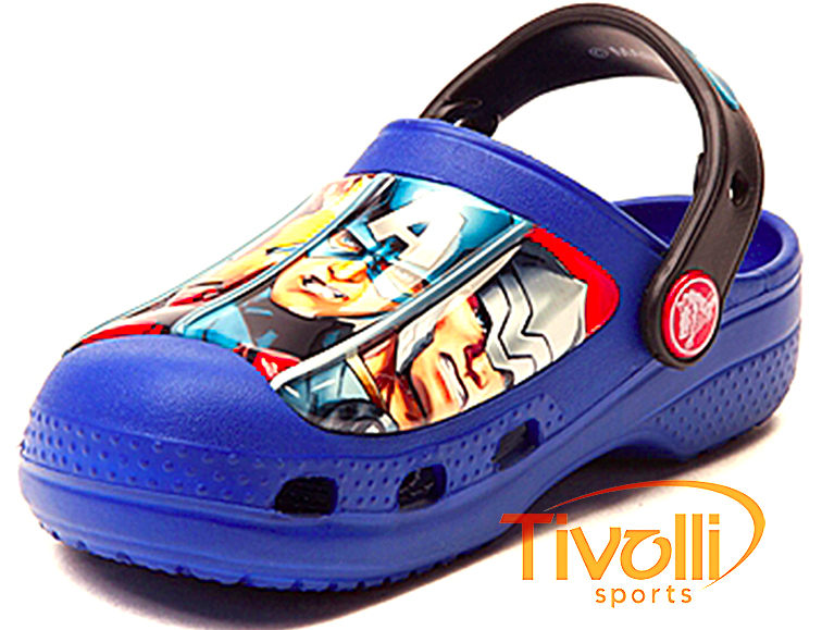 Crocs Creative Avengers Clog > Os Vingadores Marvel azul e preto >